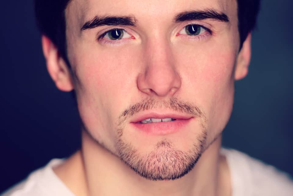 How to Pose for Actor Headshots